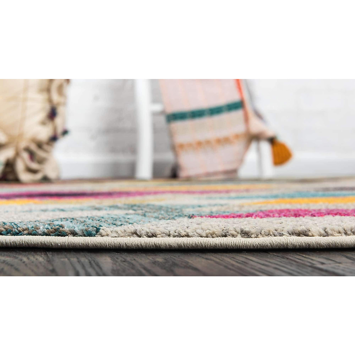 Unique Loom Sedona Collection Southwestern, Distressed, Over-Dyed, Modern, Tribal, Abstract Area Rug (6' 0 x 6' 0 Round, Multi/Beige)