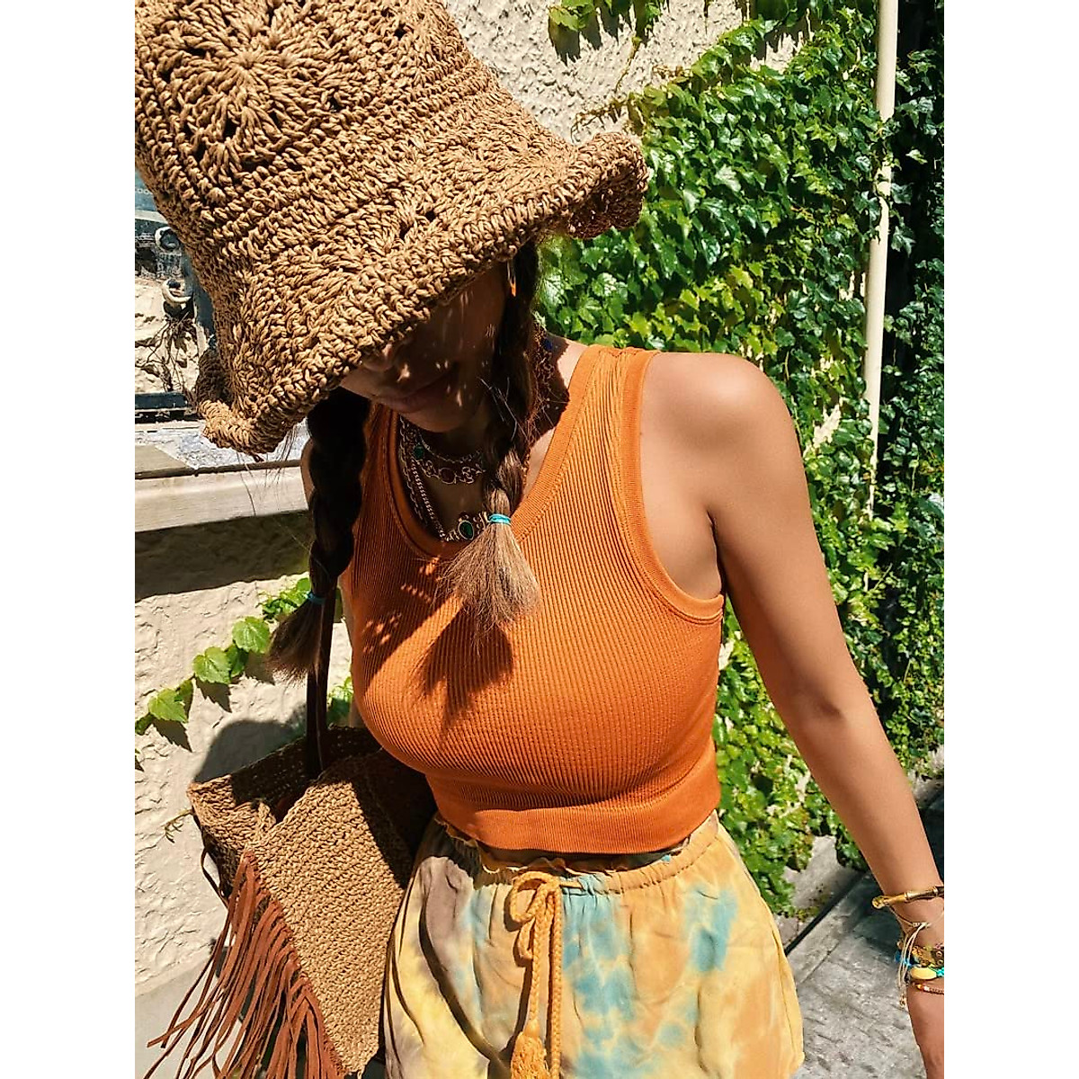 Women Straw Sun Hat Floral Woven Crochet Bucket Hat Y2k Aesthetic Accessories Beach Hat Hand Woven Boho Foldable Cap (Beige,One Size)