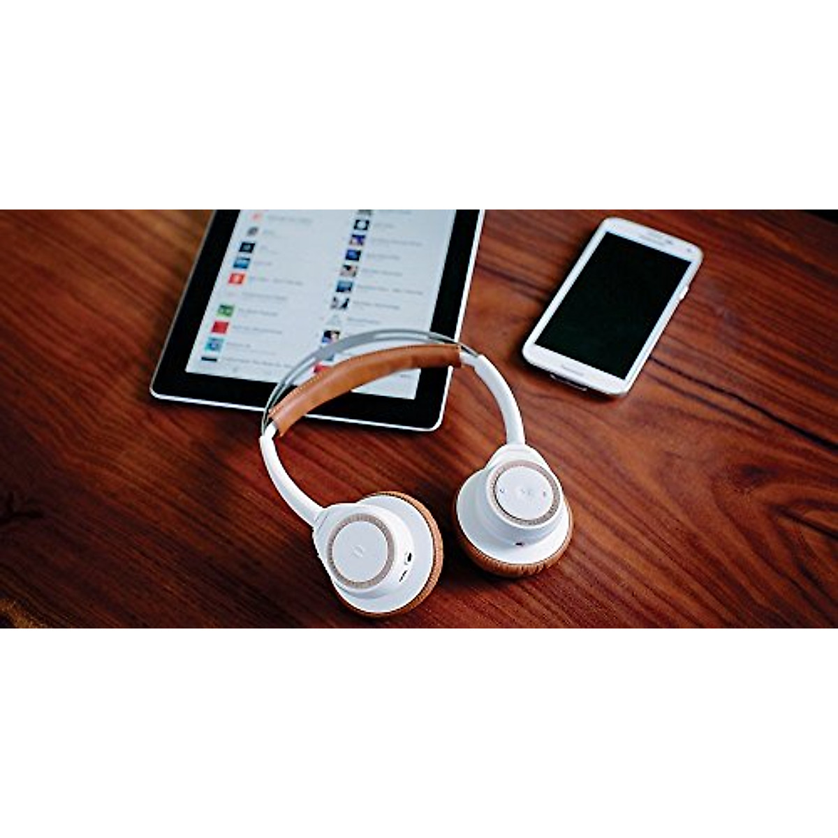 Plantronics Backbeat Sense Wireless Bluetooth Headphones with Mic - White (Renewed)