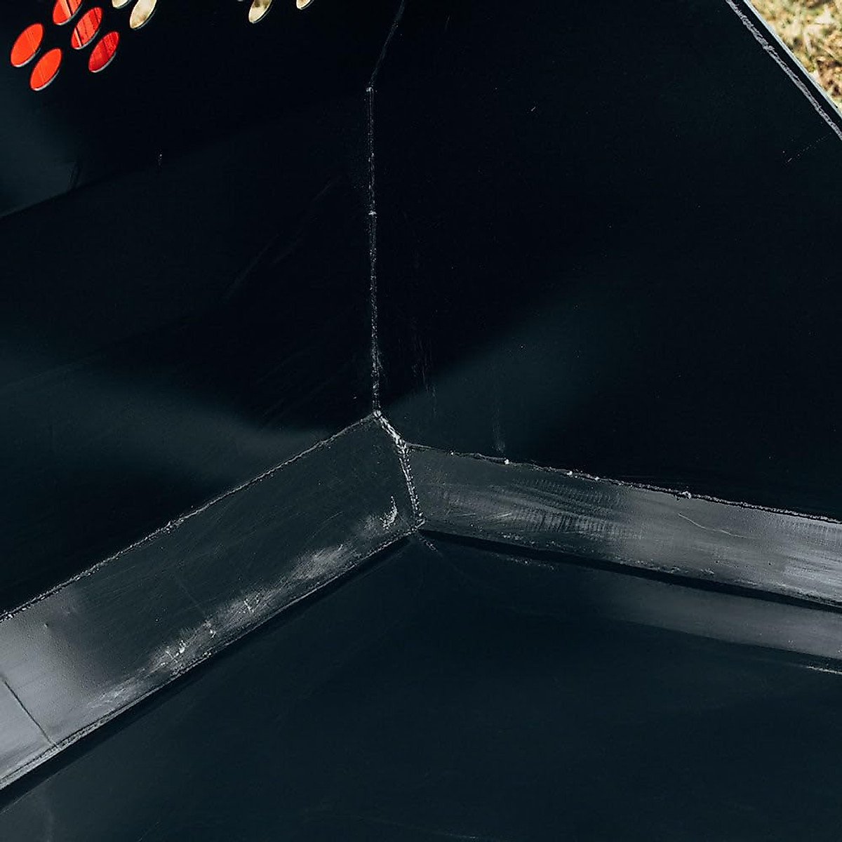 Titan Attachments 84" Bucket Attachment, Tractor & Skid Steer Quick Tach Accessory, High Volume Light Material Bucket, 0.5" Thick Skid Steer & Tractor Bucket Cutting Edge, for Snow & Light Materials