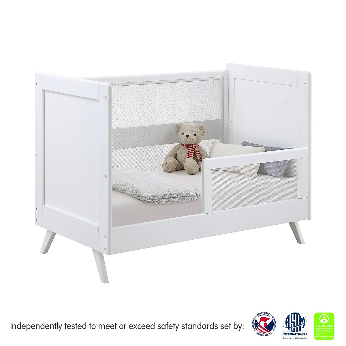 BreathableBaby Breathable Mesh Toddler Bed Conversion Kit for 3-in-1 Convertible Crib — White — Guardrail — Greenguard Gold Certified