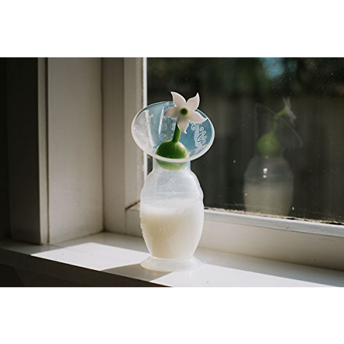 Haakaa New Silicone Breast Pump 150ML with Suction 100% Food Grade Silicone BPA PVC and Phthalate Free (150ml)