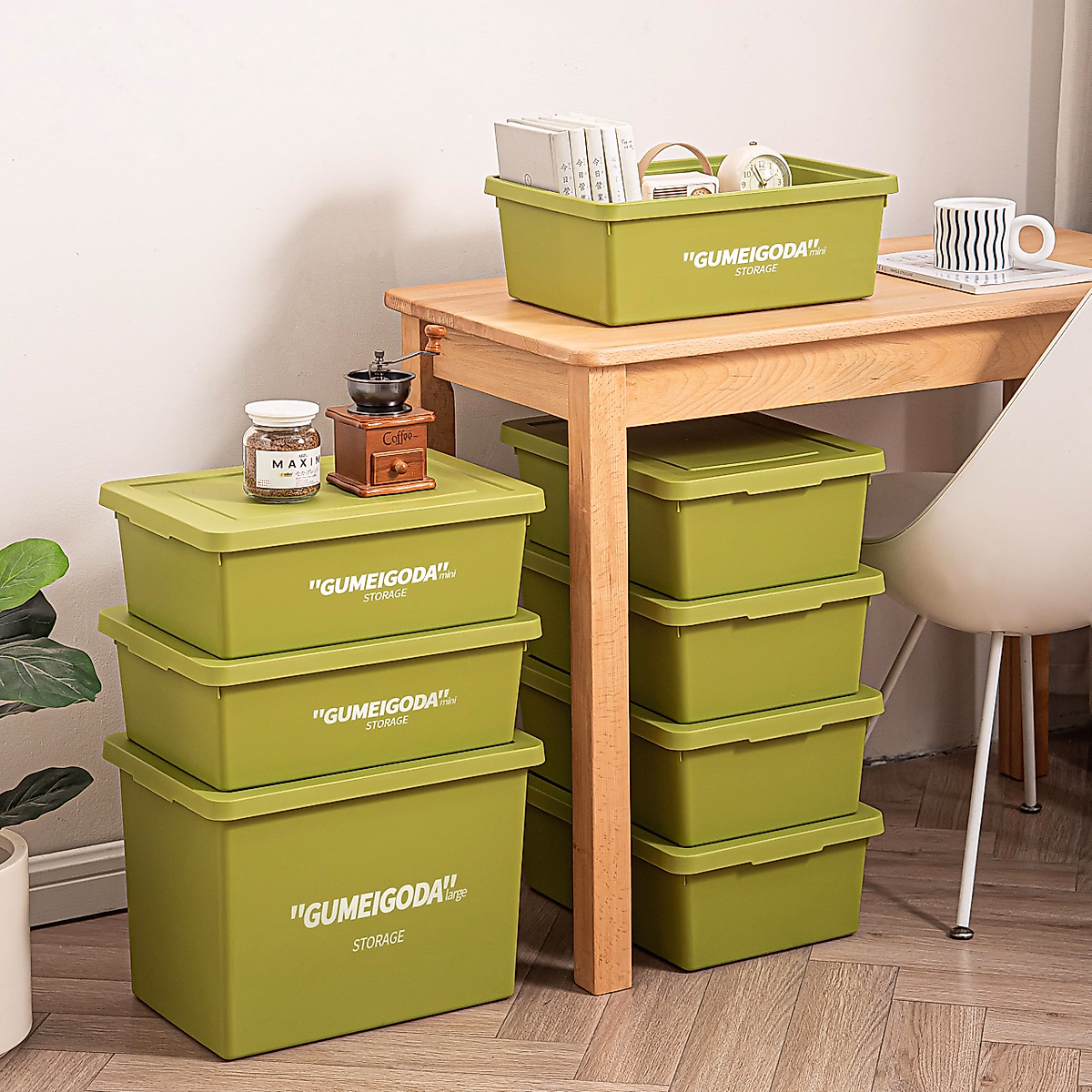 Storage Bins With Lids Set of 4, Green Stackable Boxes,Lid Buckles Bins,Garage container,Shelves, Office,Bedroom,Outdoors Plastic Storage Box for Organizing clothes,books,snacks,sundries（Green,4M）
