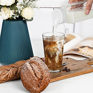 6 Pack 16 Oz Glass Juice Bottles w Pour Spout, 100% Airtight Heavy Duty SCREW Lid- Reusable Glass Milk Bottles w Capacity Mark, Square Drinking Jar Juice Container(Extra 2 Lid)