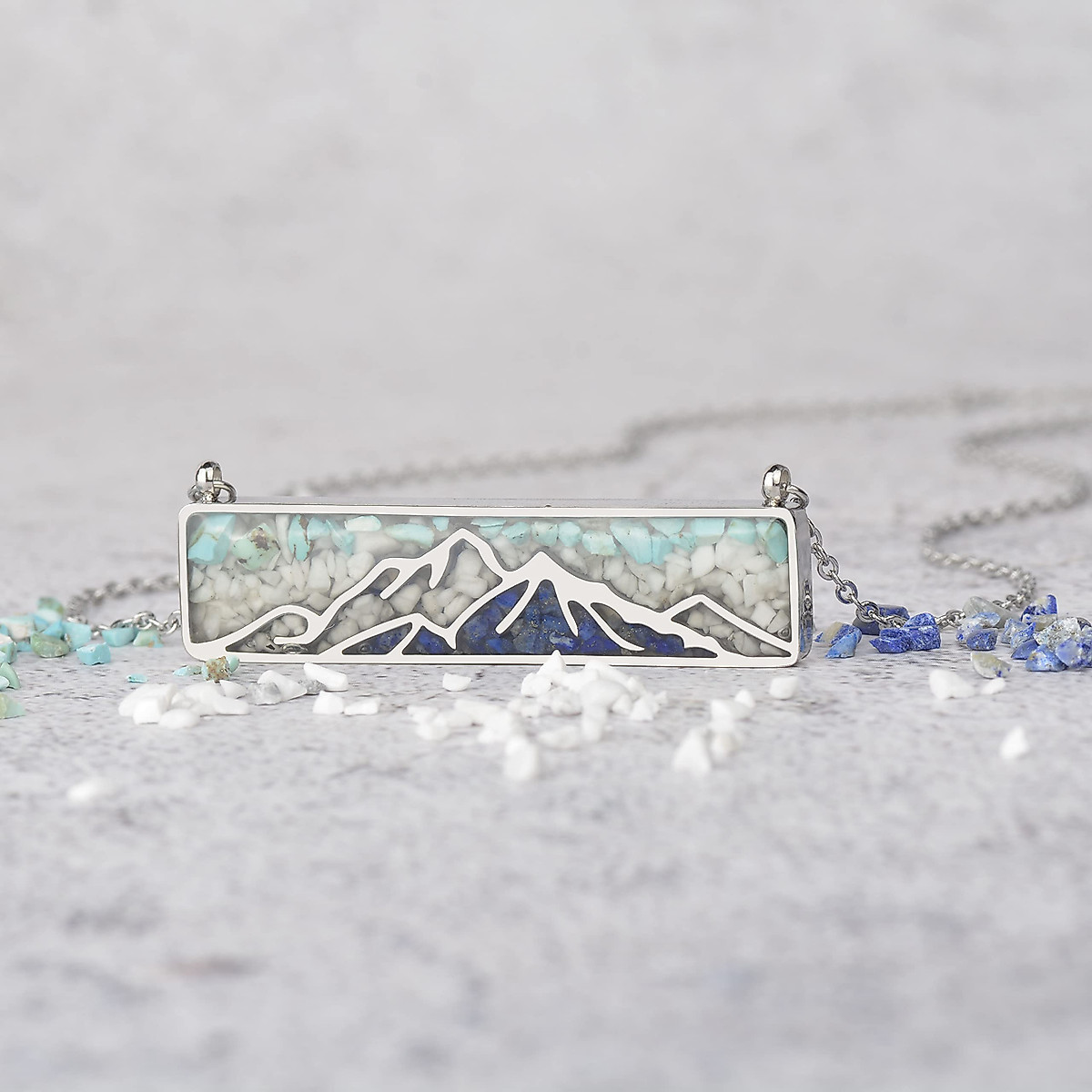 LaurenSpencer Gemstone Mountain Necklace for Women White Howlite Turquoise Tumbled Chips Pendant Necklace Dainty Mountain Range Necklaces for Women Girls Nature Jewelry Gift, Stainless Steel,