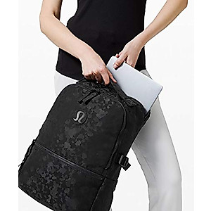 LULULEMON Lightweight New Crew fits 15" laptop Backpack 22L Gym Travel School - Camo