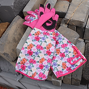 OLSON DEEPAK Long Gardening Gloves for Women,Leather Garden Gloves,Rose Thorn Proof Protective Gloves for Yard, Prunting,Weeding, Ladies Gardening Gifts(Pink)