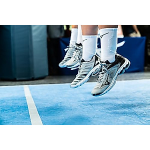 Mizuno Women's Wave Lightning Z5 Volleyball Shoe, grey, 10 B US