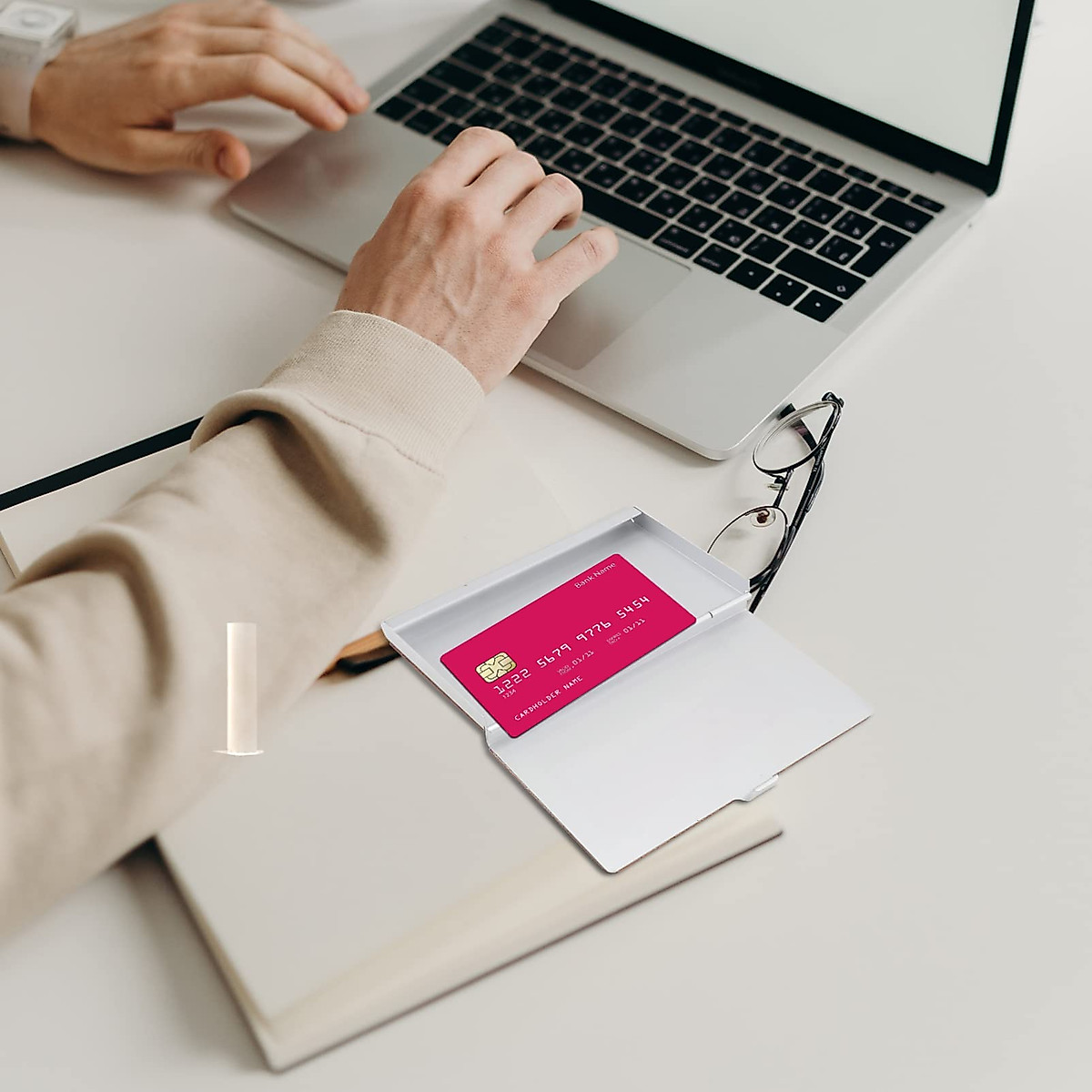 Cabilock 1pc Solid Wood Storage Box Business Holder for Men Business Card Case Business Card Binder Slim Wallets for Men Business Organizer Name Holder Pocket Stainless Steel Man Deck