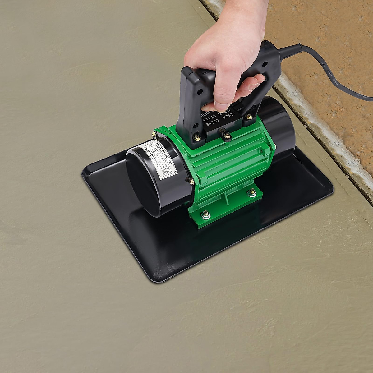 Electric Concrete Vibrator Motor, 110V 370W Portable Cement Vibrating Machine,3500 RPM, 220.46 LBS Vibration Force, Handheld Table Motion Concrete Vibrator Machine for Cement Leveling Works