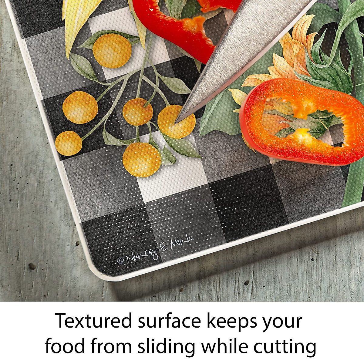 CounterArt Sunflower Fields Decorative 3mm Heat Tolerant Tempered Glass Cutting Board 10” x 8” Manufactured in the USA Dishwasher Safe