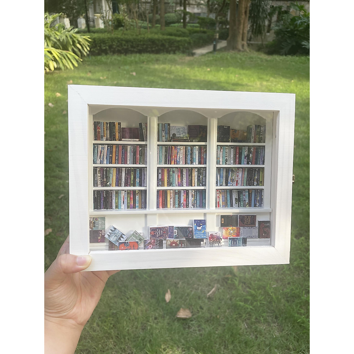 Generic Shake Away Anxiety Bookshelf,Stress Reliever,with 350Pcs Miniature Book Match Boxes Display Case Cabinet Decoration, for Book Lovers (white)