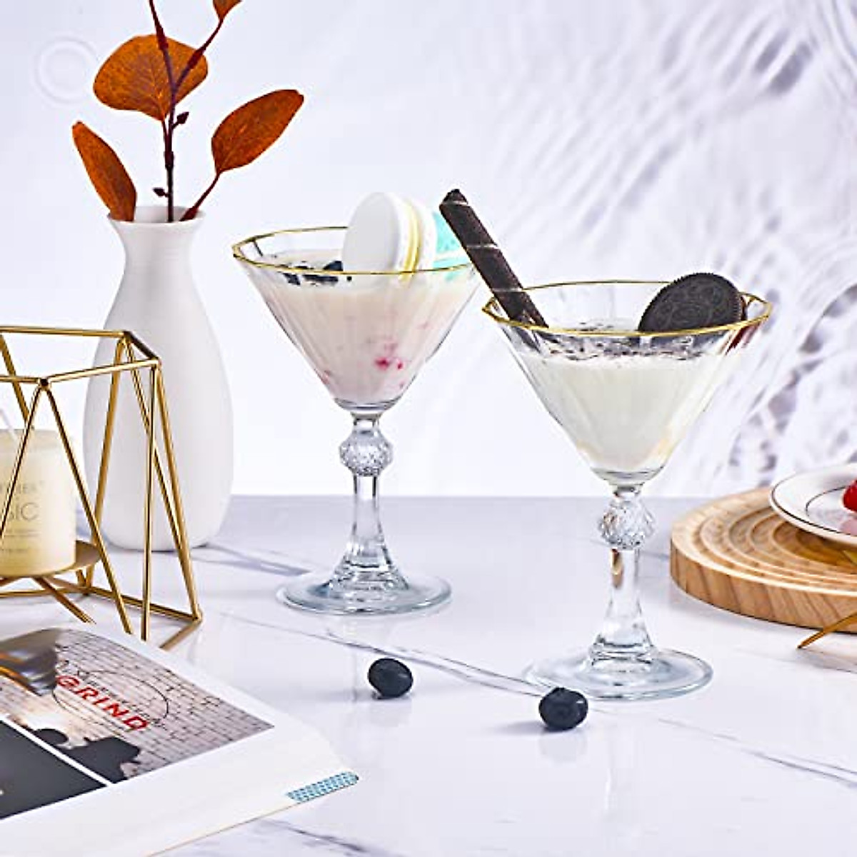 ROXBURGH Gold Rim Martini Glasses, Lead-Free Crystal Coupe Glass Set of 2, Vintage Classic Design Coupe Cocktail Glass, Crystal Champagne Glasses, Martini Glass set for Bar, Fancy Birthday Gifts