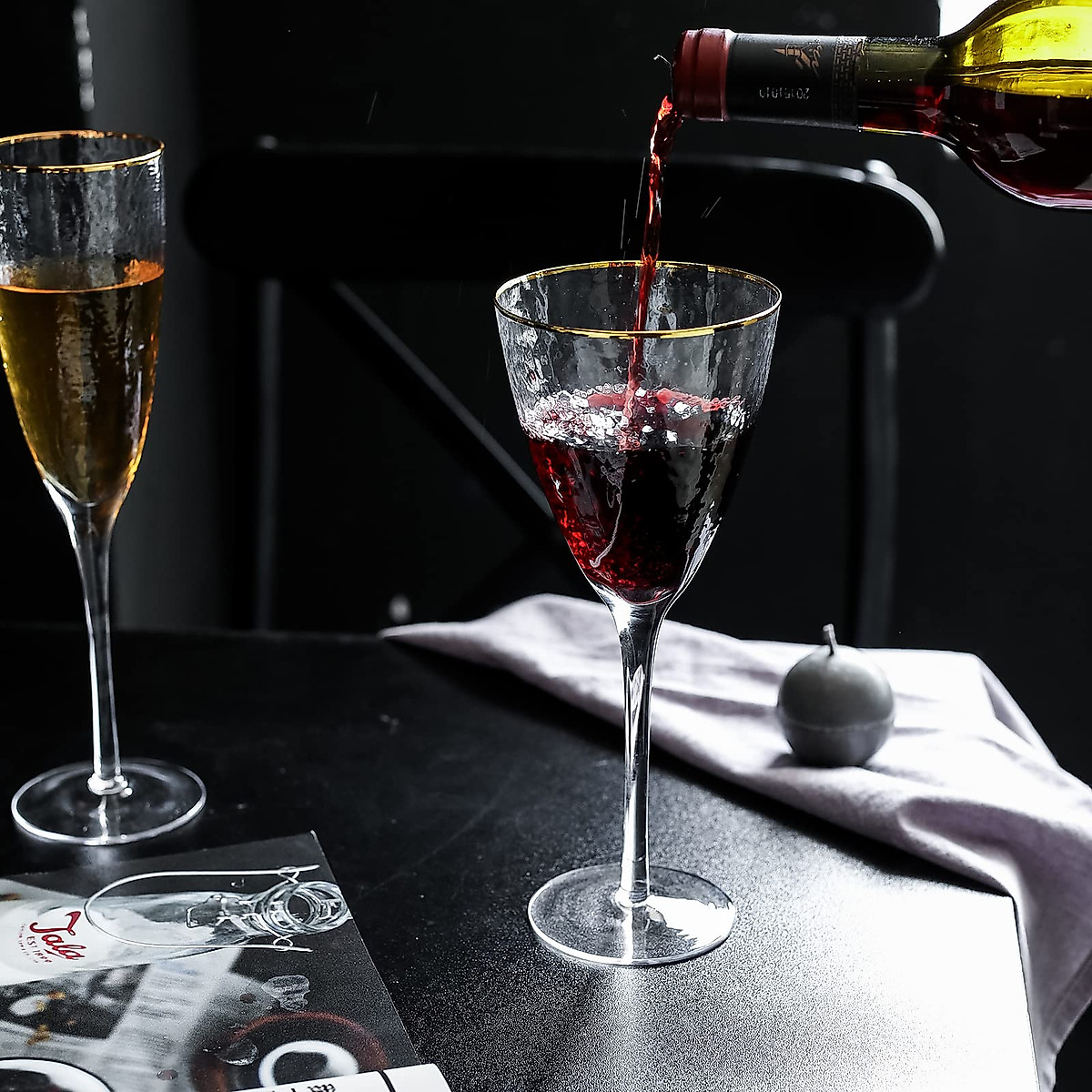 1500° C TABLETOP Wine Glasses Set of 4, 12 oz. Long Stemmed Gold Rim Hammered Glasses for White and Red Wine