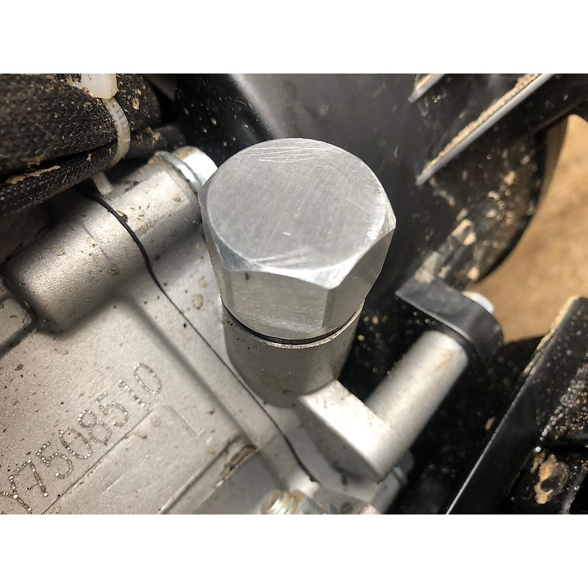 GenExhaust for Champion Model# 100519/100520 (p/n 15010-Z080130-OB00) Generator - Non-Anodized Easy USE Magnetic Oil Dipstick