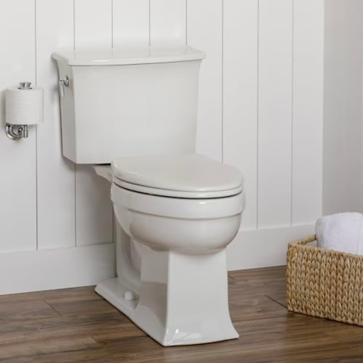Bemis 19170CSLA 000 Alesio Toilet Seat with Chrome Hinges will Slow Close, Never Loosen and Provide the Perfect Fit, ELONGATED, High Density Enameled Wood, White