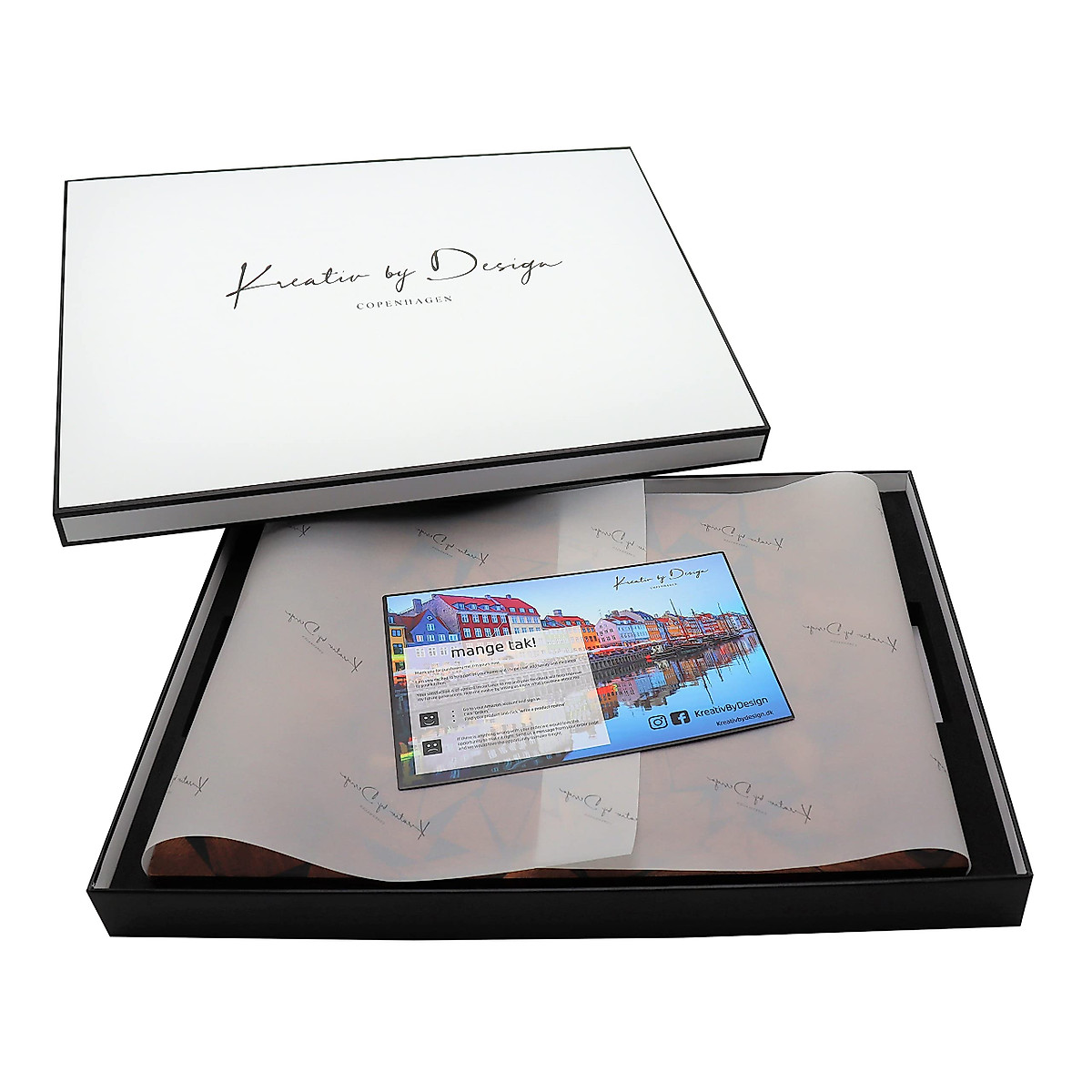 KreativByDesign One Of A Kind - Shattered Glass Pattern Wooden Chopping Board with Black Pearl Resin Large