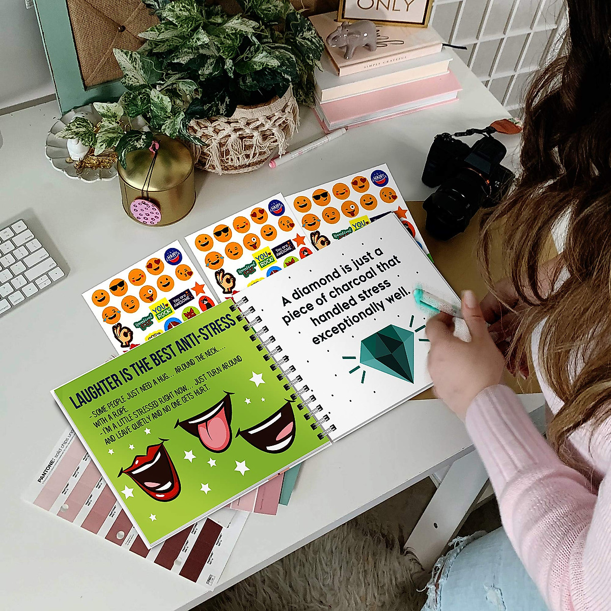 Receptionist Gifts - Personalizable Humor Booklet with Matching Card to Say Thank You to Your Favorite Receptionist Or Front Desk Assistant - Easy-to-Fill and Thoughtful Gift Ideas. Funny Office Gifts