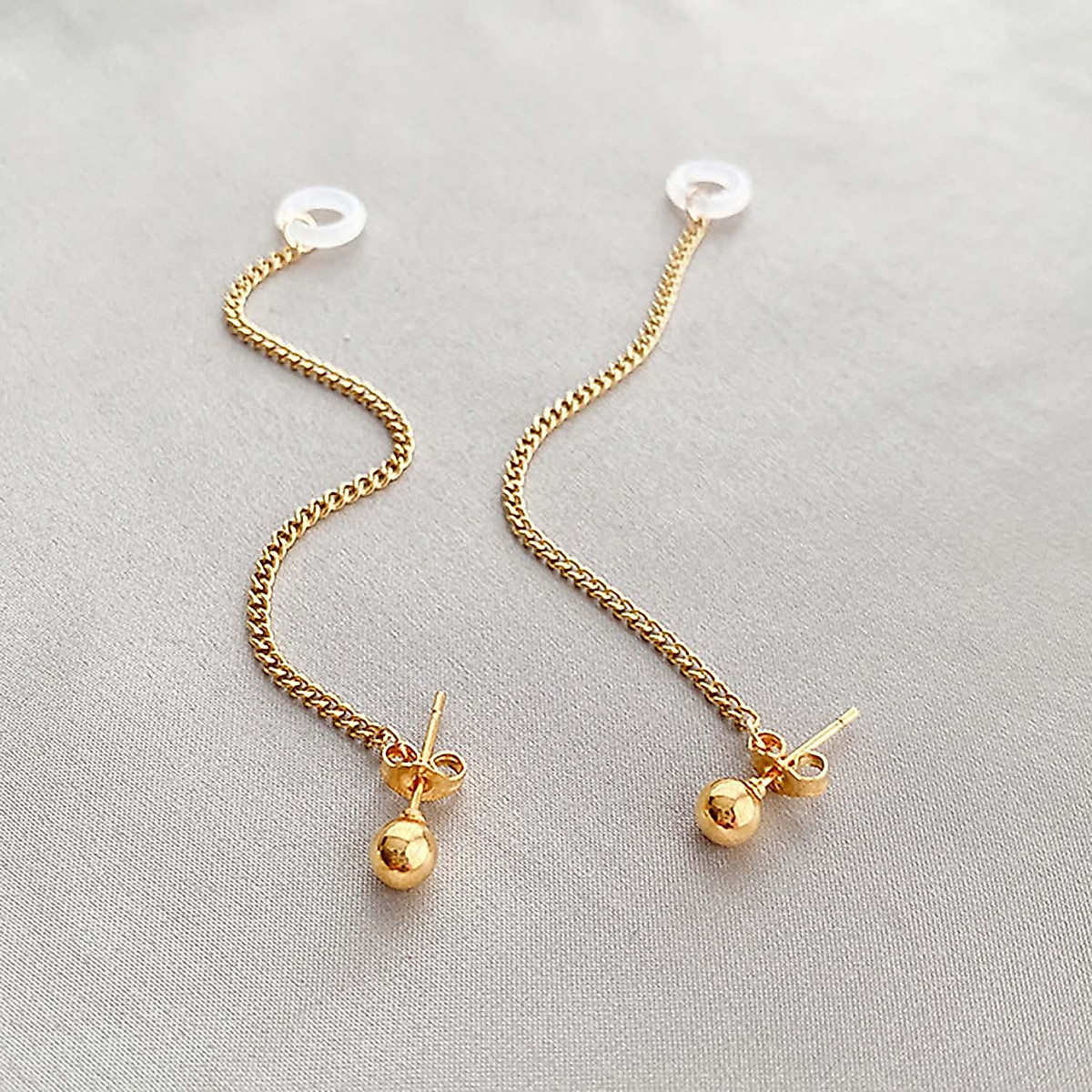 MicroTrouble Wireless Earphones Chain, 1 Pair Wireless Earphone Decorations Prevent Earphones from Falling and Losing. Butterfly Appearance, Metal Material (A)