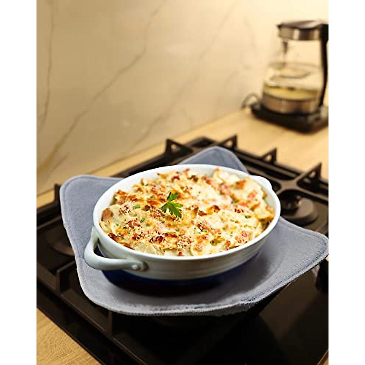 Set of 4 Plate Huggers - Microwave Plate Holder - Reusable Large Bowl Holders - Washable Microwave Plate Hugger - For Hot and Cold Bowls, Dishes and Plate Holders for Microwave