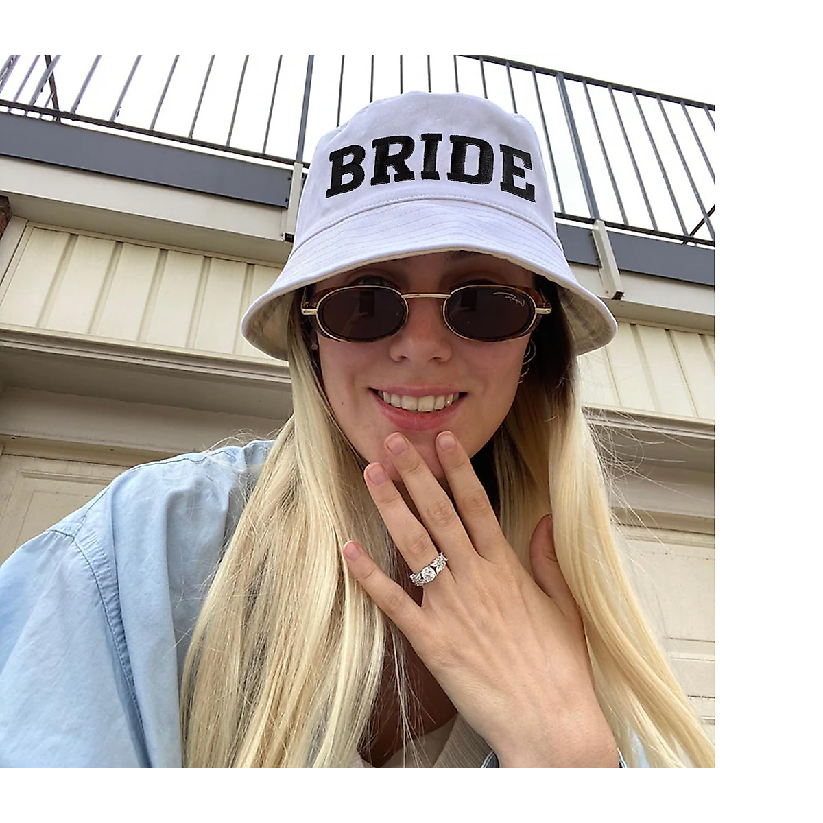 MGupzao 2Pcs White Bride Bucket Hats Beach Bachelorette Party Decorations Bridal Gift Honeymoon Travel Outfit