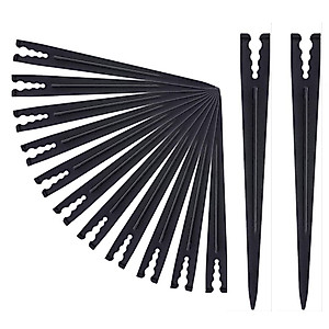 100 Pieces Irrigation Drip Support Stakes for 1/4 Inch Pipe Universal Drip Tubing Hold Stakes Plastic Drip Hose Stakes for Irrigation, Greenhouse, Garden, Christmas Light Yard Stakes