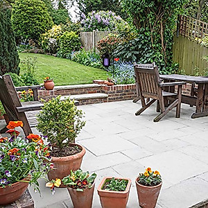 White Kaiman 40 Watt w/ 4000 Volt Outdoor Bug Zapper IP24 Weatherproof Indoor or Outdoor Mosquito Zapper