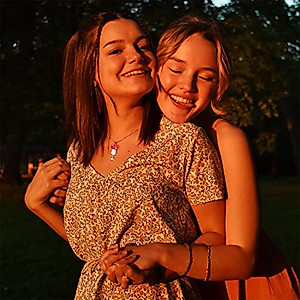 Best Friend Necklaces for 2 Girls Cute Friendship Necklace Gift for Women Magnetic Mushroom Necklace Pendant Birthday Gifts for Her Funny Matching BFF Jewelry for Teen Girls Sister Bestie Couples