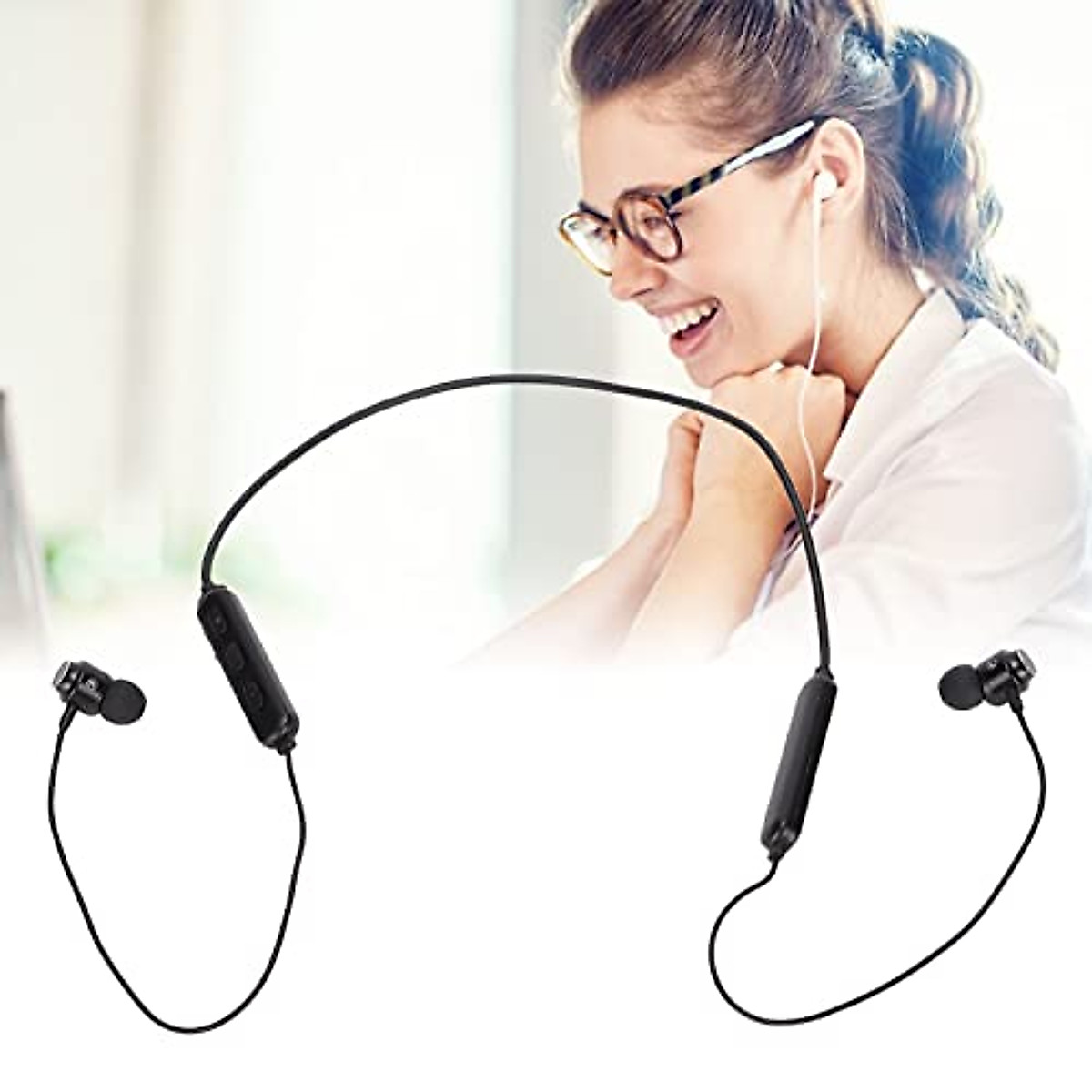 Dilwe Neckband Headphones, Headset Neck Mounted Wireless Headset Neckband Sports Headset Noise Reduction Earplugs with Microphone (Black)