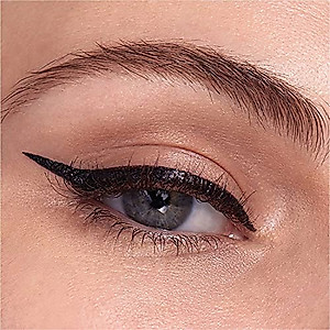 Maybelline New York Hyper Easy Brush Tip Liner Eye Liner - 800 |Pitch Black