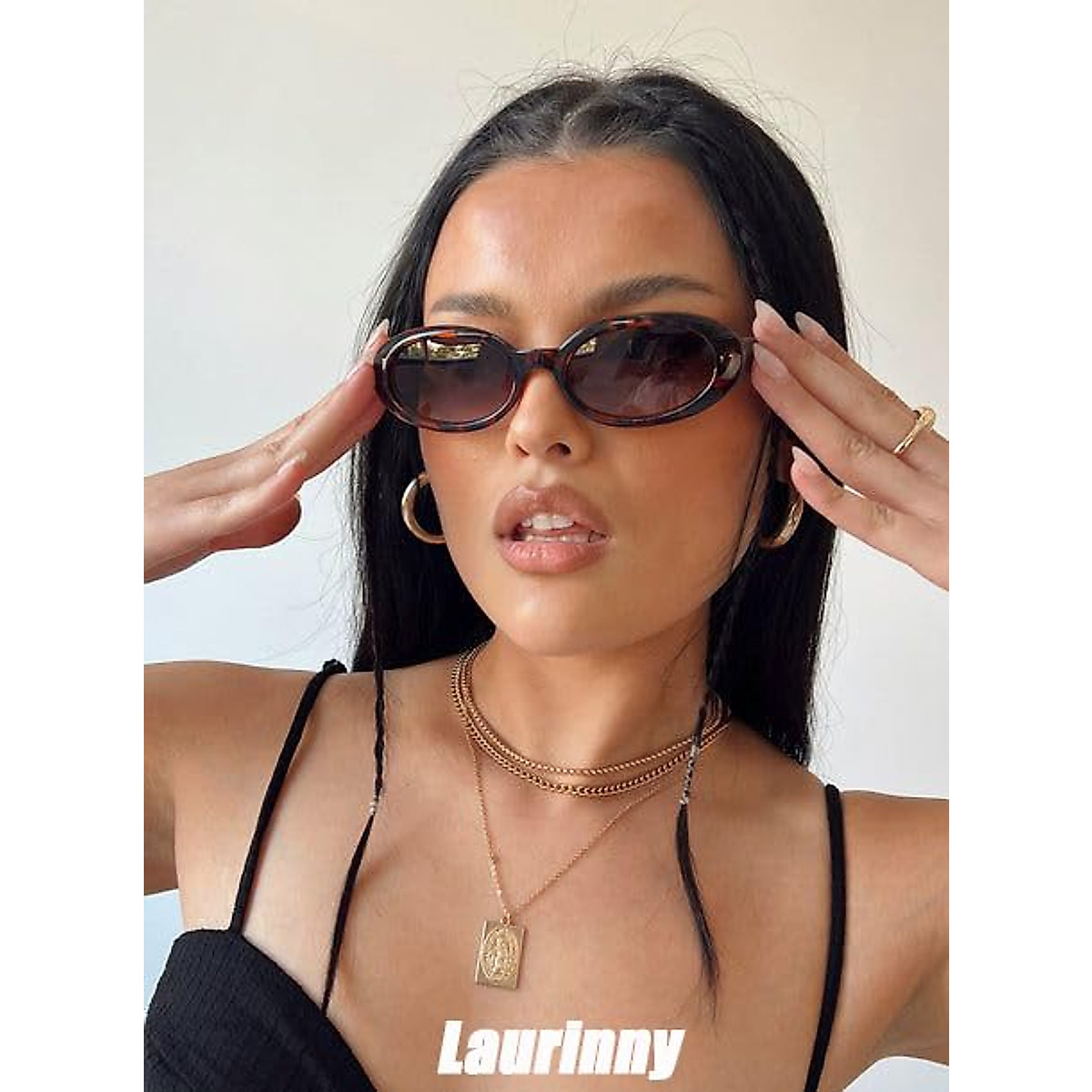 Laurinny Oval Sunglasses for Women Men Trendy 90s Retro Small Oval Sunglasses Tiny Skinny Glasses