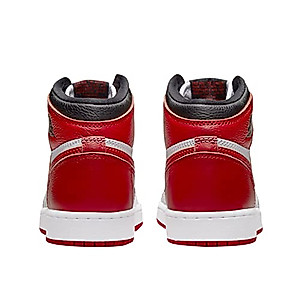 Jordan Boy's Air Jordan 1 Retro High OG (Big Kid) White/University Red/Black 6 Big Kid M