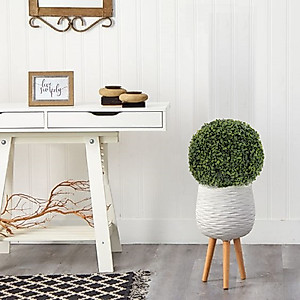 Coregreen Artificial Plant Topiary Ball 2 PCS 13.8Inch 4 Layers Faux Round Boxwood Decorative Balls for Backyard, Balcony, Garden, Wedding Party, Home Office Decor (13.8inch)