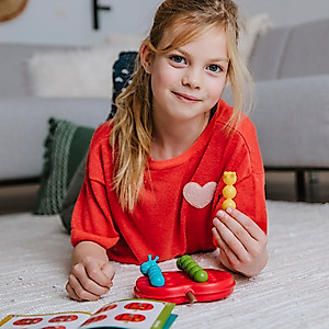 SmartGames Apple Twist Travel Puzzle Game with 60 Challenges for Ages 5 - Adult