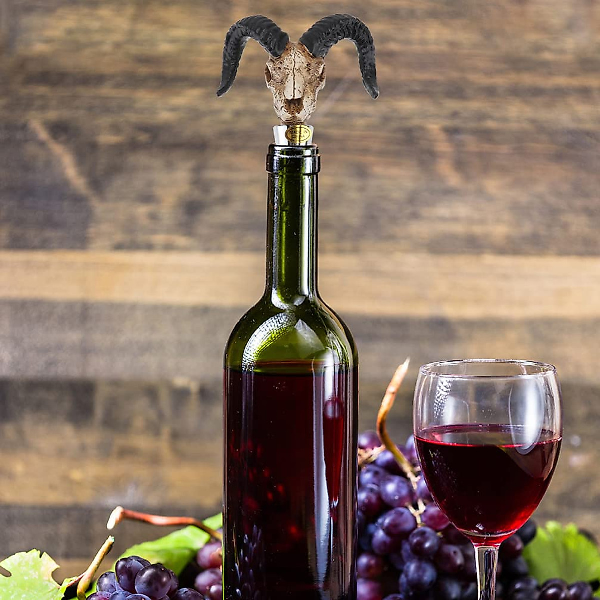 SEWACC 2pcs Decorative Wine Stoppers Animal Skull Champagne Bottle Stopper Gothic Goat Wine Stopper for Christmas Ball Party Bar Black