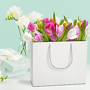 Lyellfe 30 Pack White Gift Bags, Waterproof Kraft Paper Bags with Handle Bulk, Heavy Duty Recyclable Shopping Bag, Retail Bags, Merchandise Bags for Birthday, Wedding, Party, Christmas, S, M, L