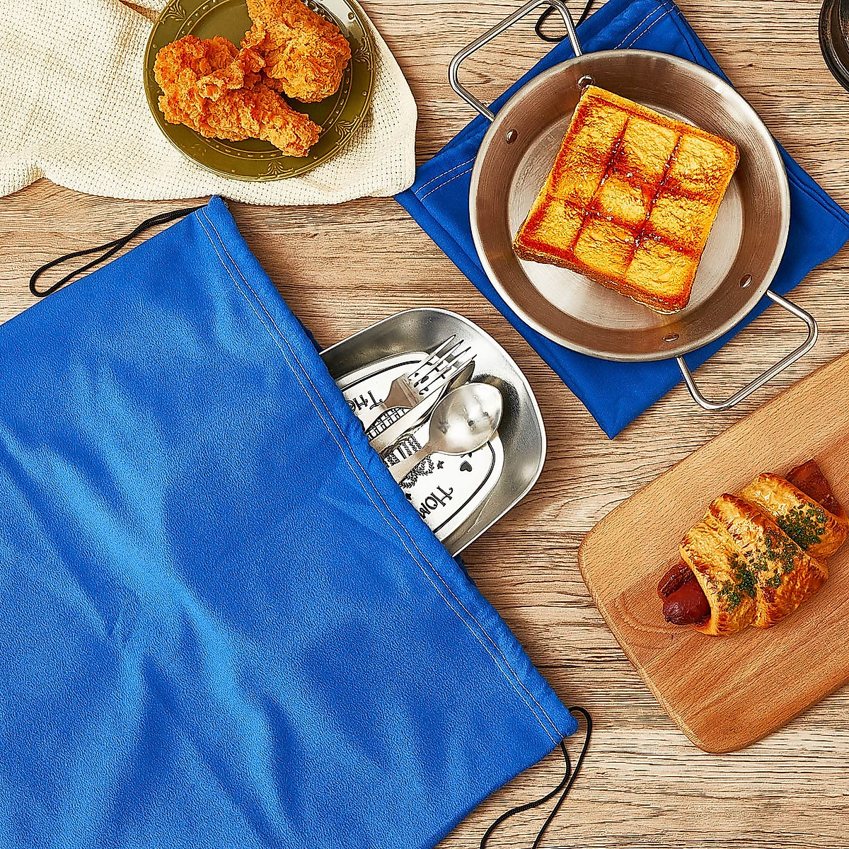 4 Pcs Anti Tarnish Storage Bag with 2 Pcs Silver Polishing Cloth 18 x 18 Inch Fabric Cloth Bags Blue Anti Tarnish Jewelry Storage Bags Silverware Bags for Silverware Silverplate Flatware Silver Trays