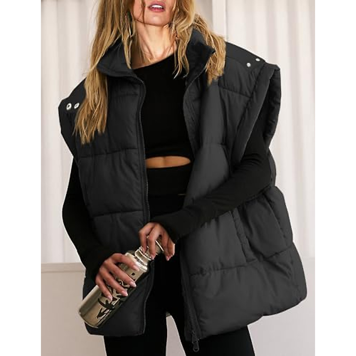 Aisongyuan Women's Puffer Detachable Hooded Vest Quilted Lightweight Padded Gilet Jacket Zip Up Warm Outerwear(Black,M)