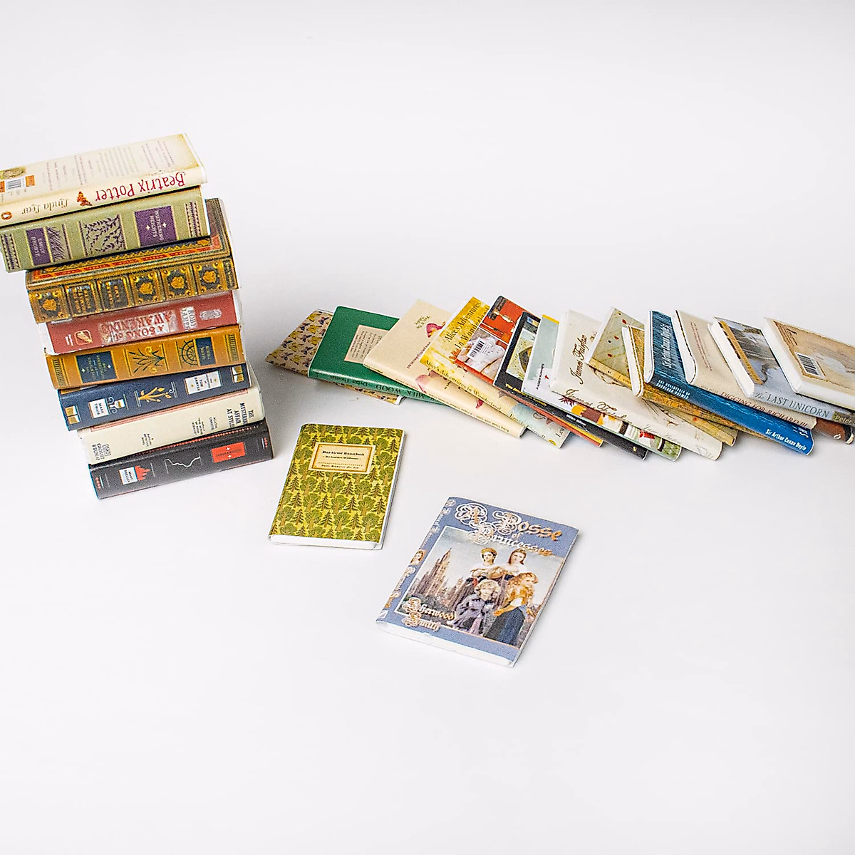 X Hot Popcorn Miniatures Dollhouse Books, 1:12 Scale Mini Books Library Bookshelf Fillers Mini House Accessories Wooden Mini Books Model Decoration for Doll House Decor 25PCS