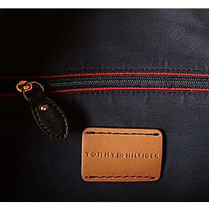 Tommy Hilfiger Women's Charming Backpack, Black, OS