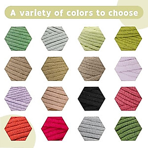 328 Yards Yarn for Crocheting,250g/8.81oz Green Crochet Yarn,Soft Yarn for Crocheting Knitting with Stitch Markers,Blunt Needles Chunky Thick Cotton Nylon Blend Yarn for Crocheting Beginner