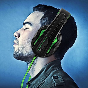 Gaming Headset,DLAND 3.5mm Wired Bass Stereo Noise Isolation Gaming Headphones with Mic for Laptop Computer, Cellphone, PS4 and so on- Volume Control (Black and Green)