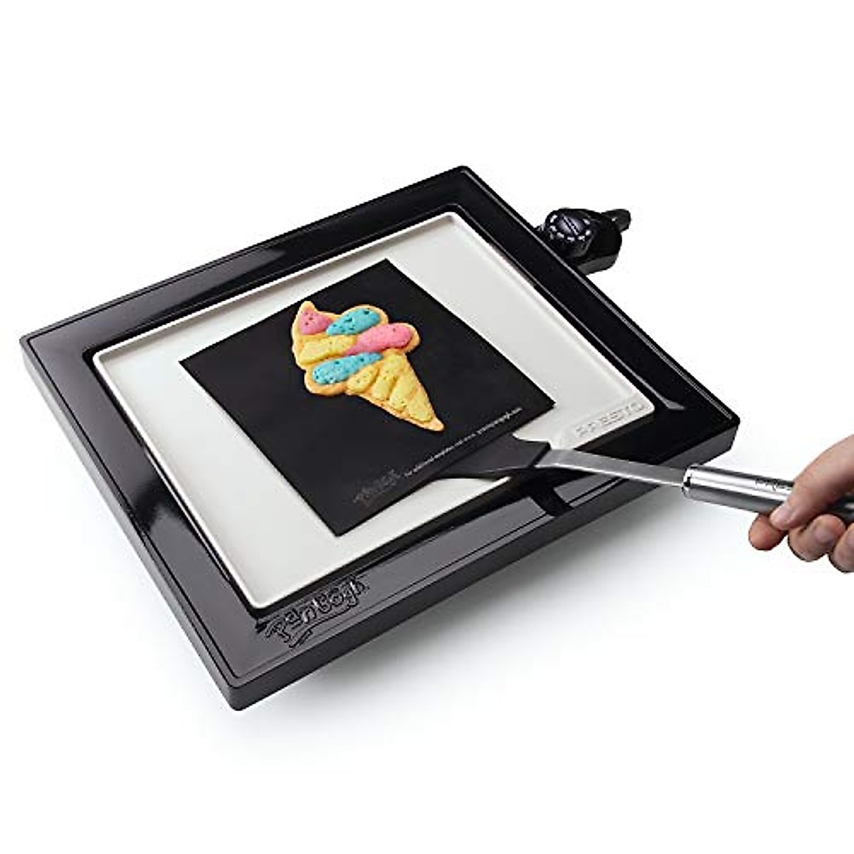 Presto 07080 PanGogh pancake art griddle with batter bottles and templates