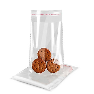 200ct Clear Plastic Bags Clear Resealable Cellophane Bags 5.5"x6.7"-1.4 mils Thick Self Sealing OPP Cello Bags for Bakery Cookies Bags Candle, Jewelry, Soap, Prints, Photos, Cards, Decorative Wrappers