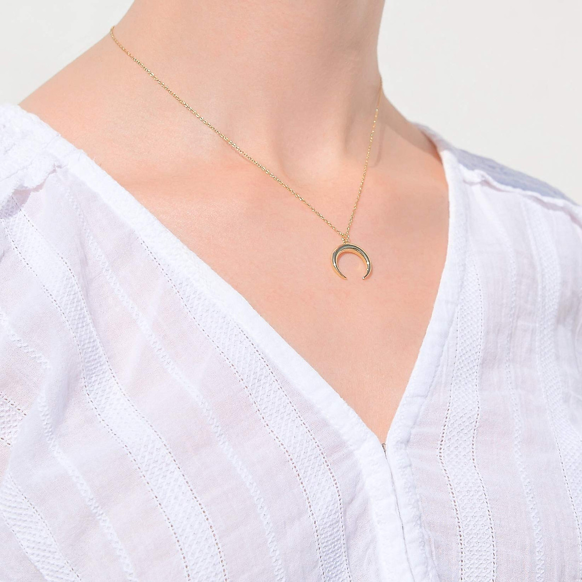 Moon Necklace for Women Gold Necklaces for Women - 18K Gold - Crescent Moon Necklace - Half Moon Necklace - Double Horn Necklace - Gold Crescent Necklace - Dainty Necklace (Gold)