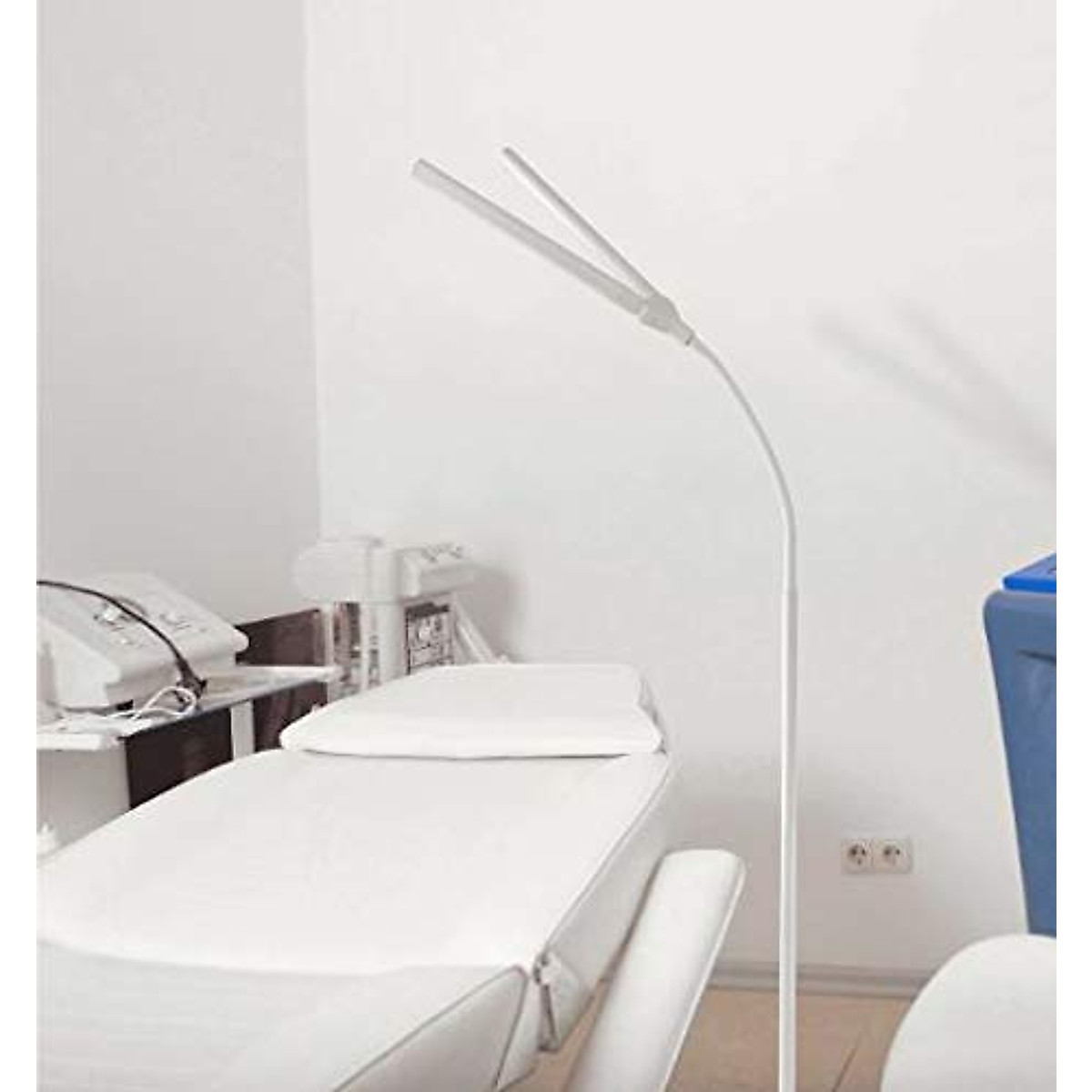 Daylight Company Duolamp, Floor Lamp, Standing Lamp for Living Room, Bedroom, Salon, Office, Touch Control, Flexible Arm, Sleek Design, Multipurpose, Double Head, 4 Brightness Levels - White 10W