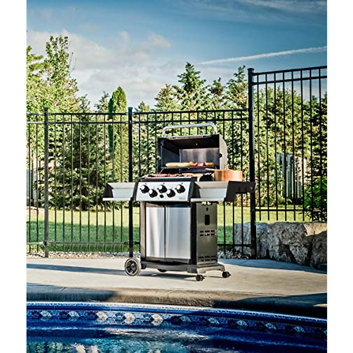 Broil King 946887 Signet 390 Natural Gas Grill, Stainless Steel & Black