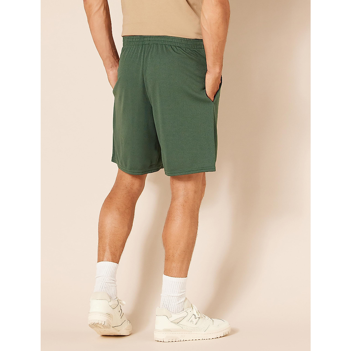 Amazon Essentials Men's Performance Tech Loose-Fit Shorts (Available in Big & Tall), Pack of 2, Black/Olive, Large