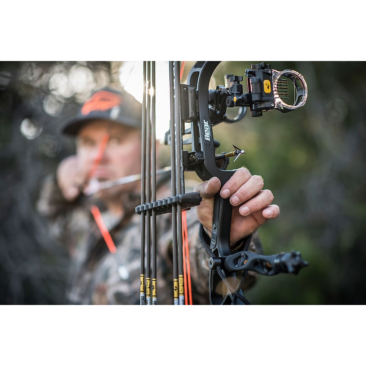 Muzzy 225-MX3-3, Bowhunting 100 Grain, .025" 3 Blade Broadhead, 1-1/4" Cutting Diameter, 3 Pack,Silver