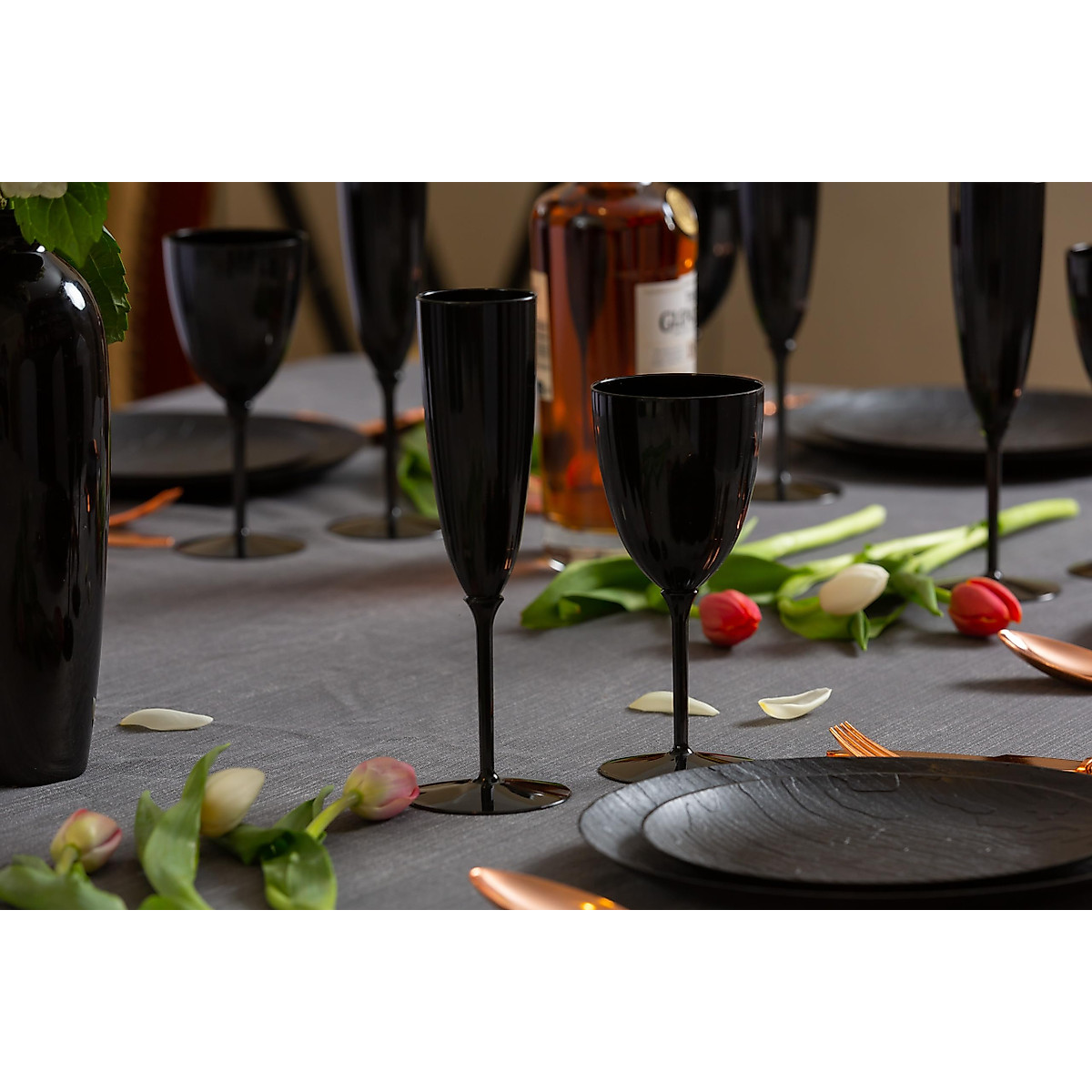 Posh Setting 7oz, Black Plastic Wine Glasses Hard Plastic Disposable Stemware, Drinking Cups with stem for Toasting, Weddings parties Plastic Wine cups for Home [8 Pack]